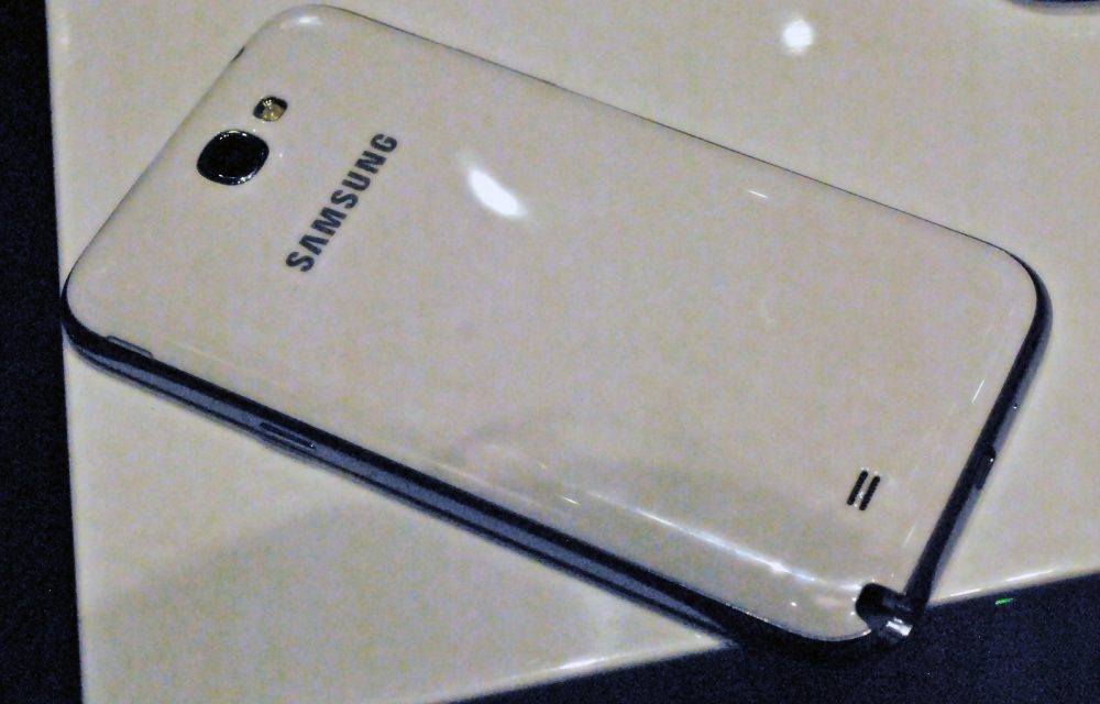 Hands-on with the Samsung Galaxy Note II [Gallery] - 9to5Google