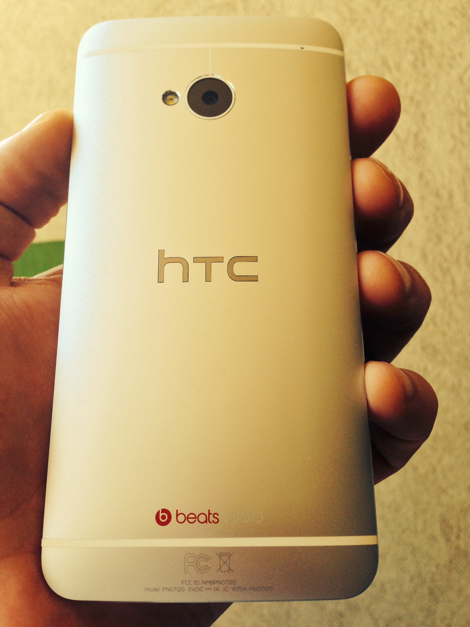 Review: Google Play Edition HTC One is the best of both worlds