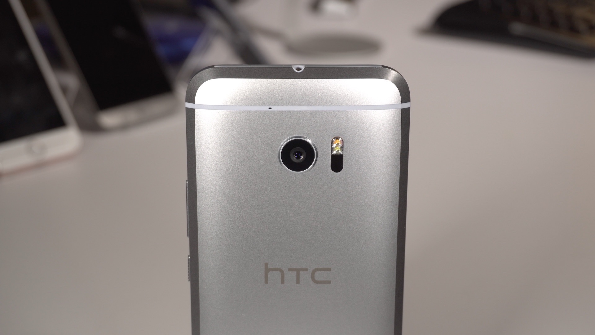 Review: HTC 10 - Not just a great Android device, but a great ...