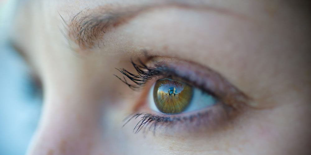 Google's plan to cure short-sightedness: replace your eye's lens with a ...