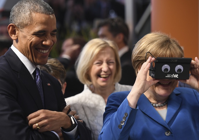 President Obama impressed with his virtual reality experience using a ...