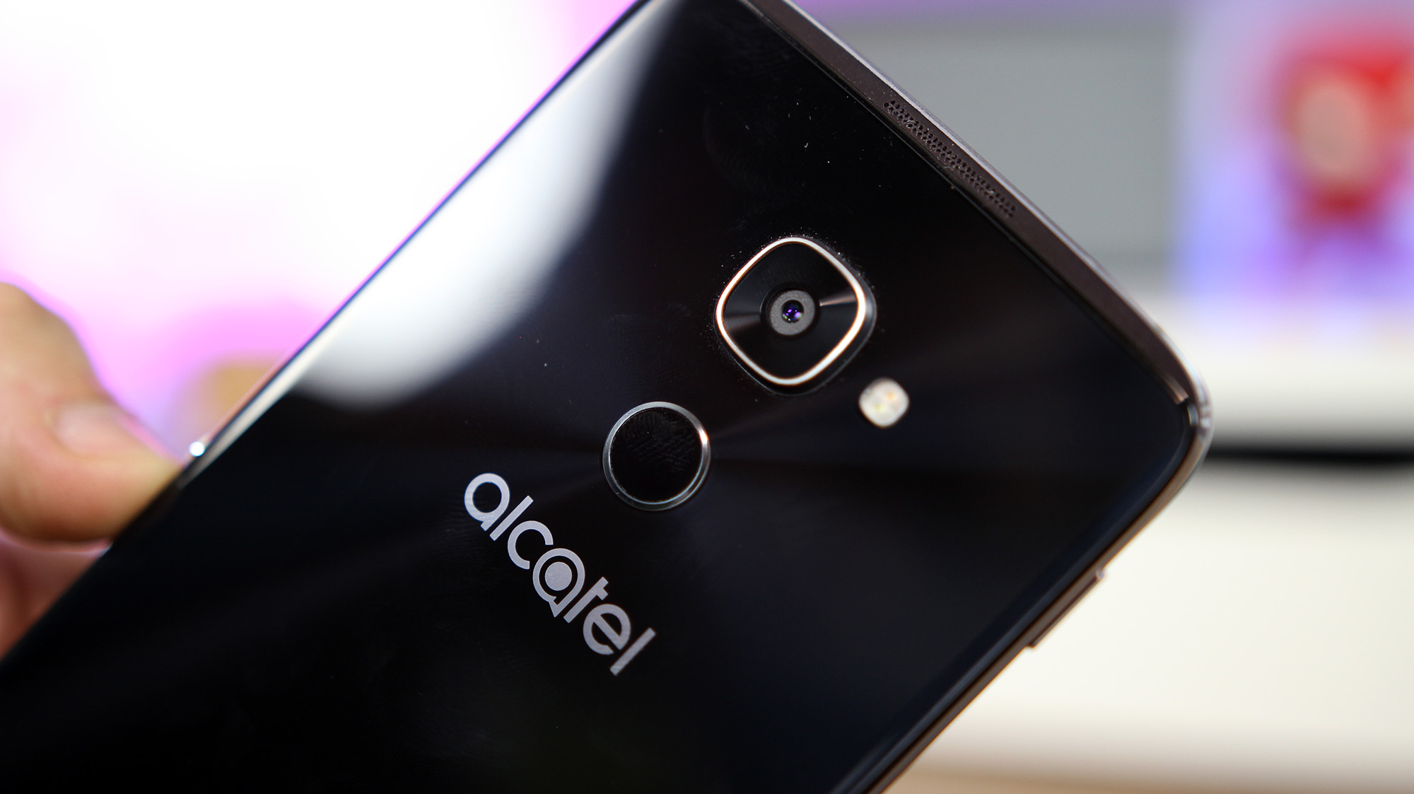 Alcatel IDOL 4S - 9to5Google