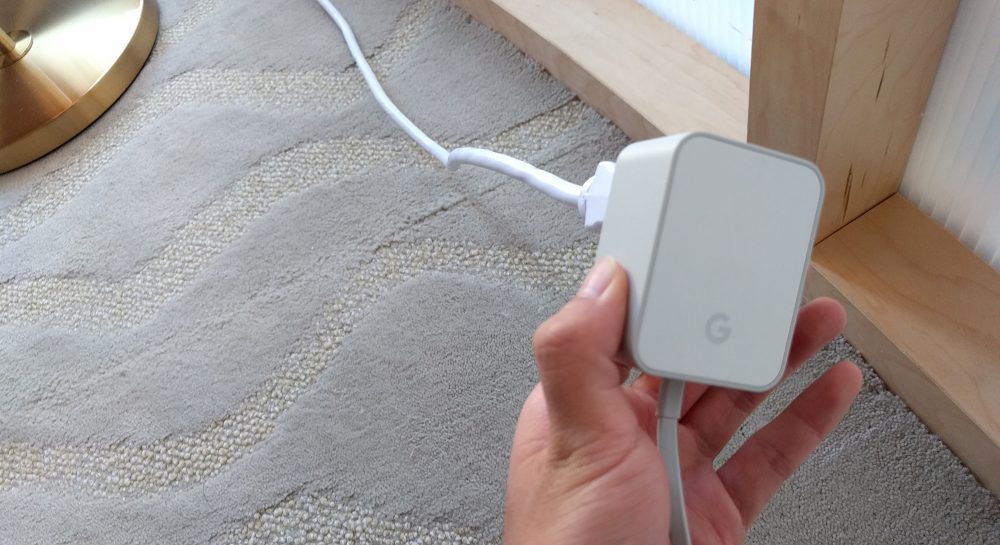 Hands-on with the light and compact Google Home [Gallery] - 9to5Google