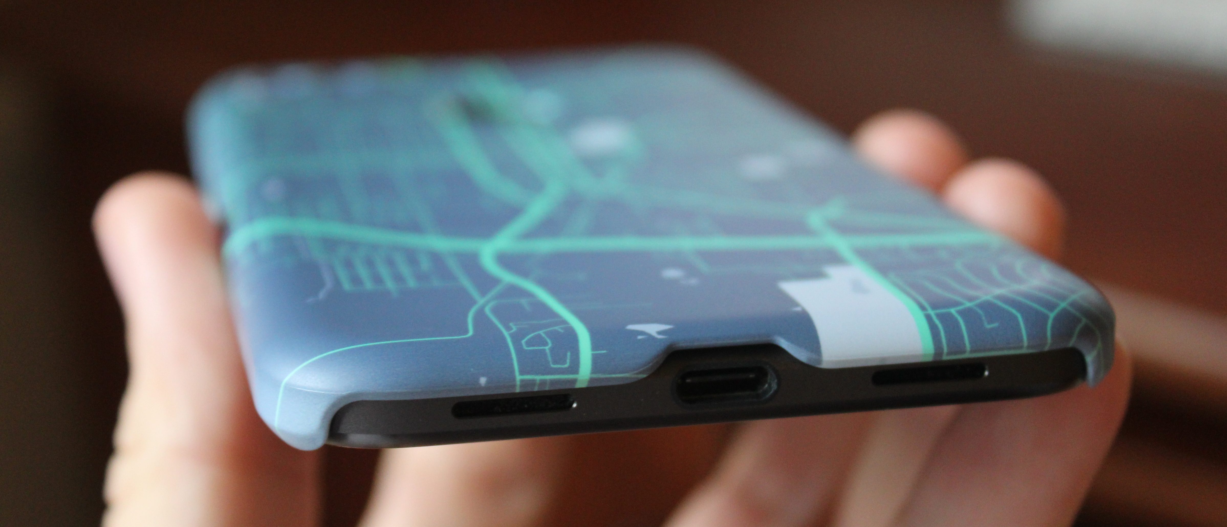 Hands-on: Pixel Live Cases bring unique designs, nothing special in ...