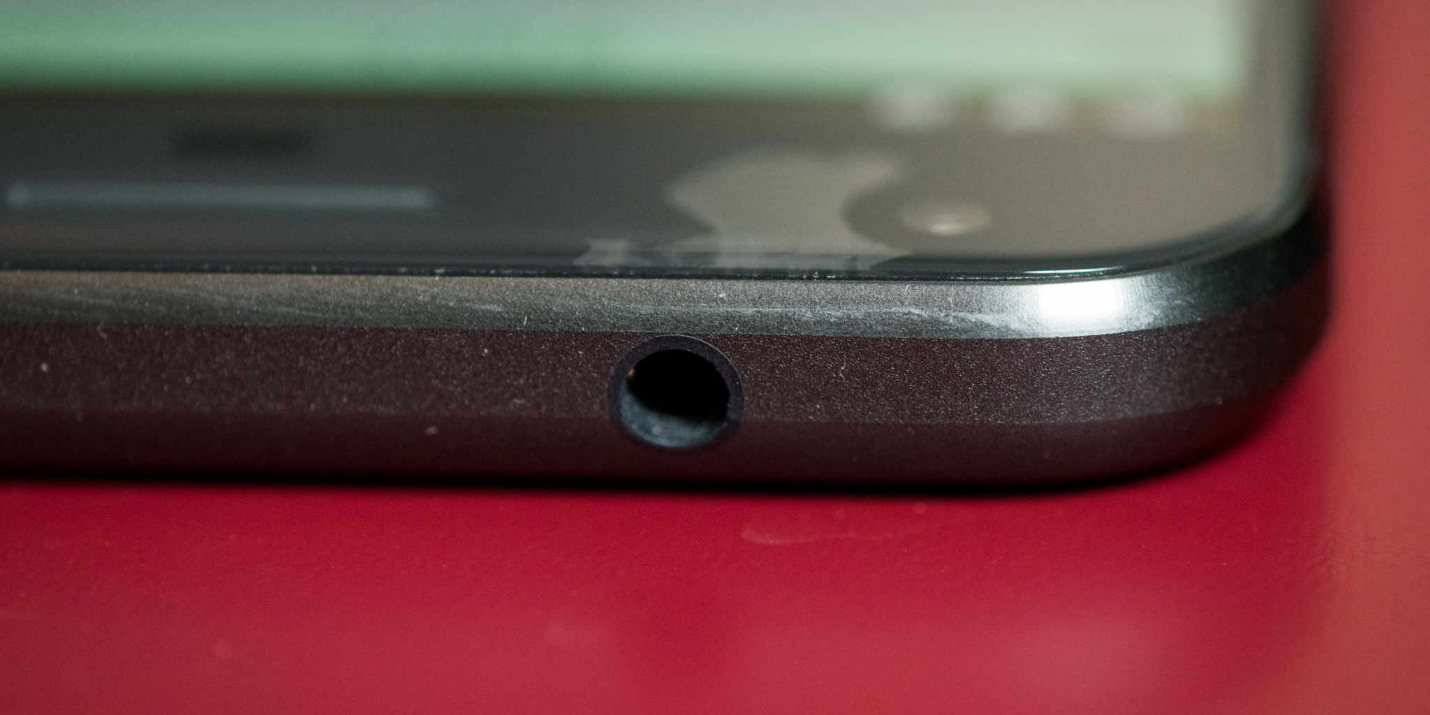 My Pixel has a manufacturing defect, and Google wants me to drive to ...