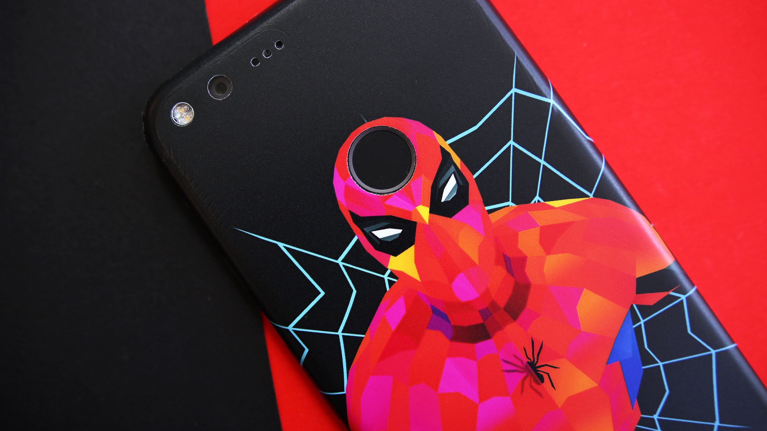 Hands-on with the best skins for the Google Pixel XL [Gallery] - 9to5Google