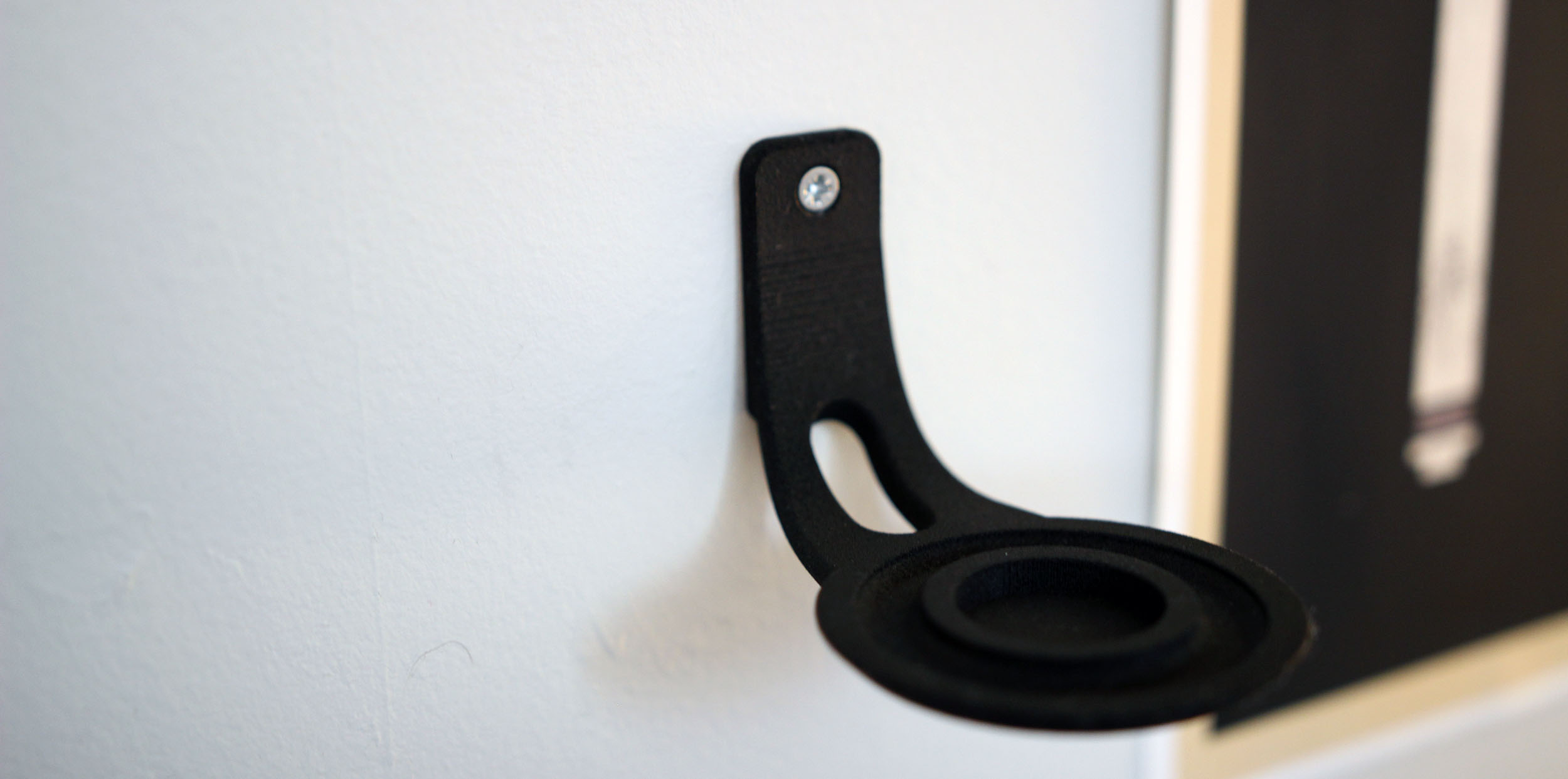 This 3D-printed mount makes it easy to put Google Home on your wall ...