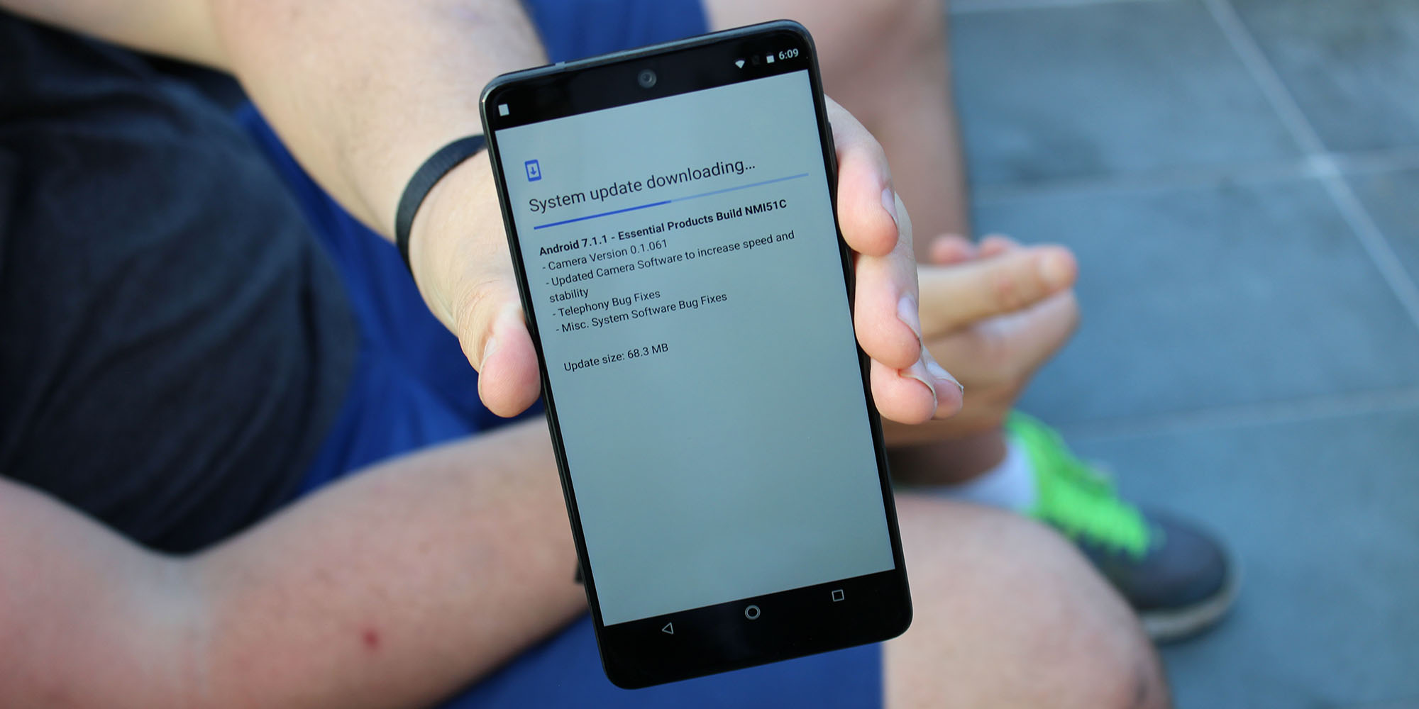 Essential Phone Review: Android’s best hardware overshadowed by a ...