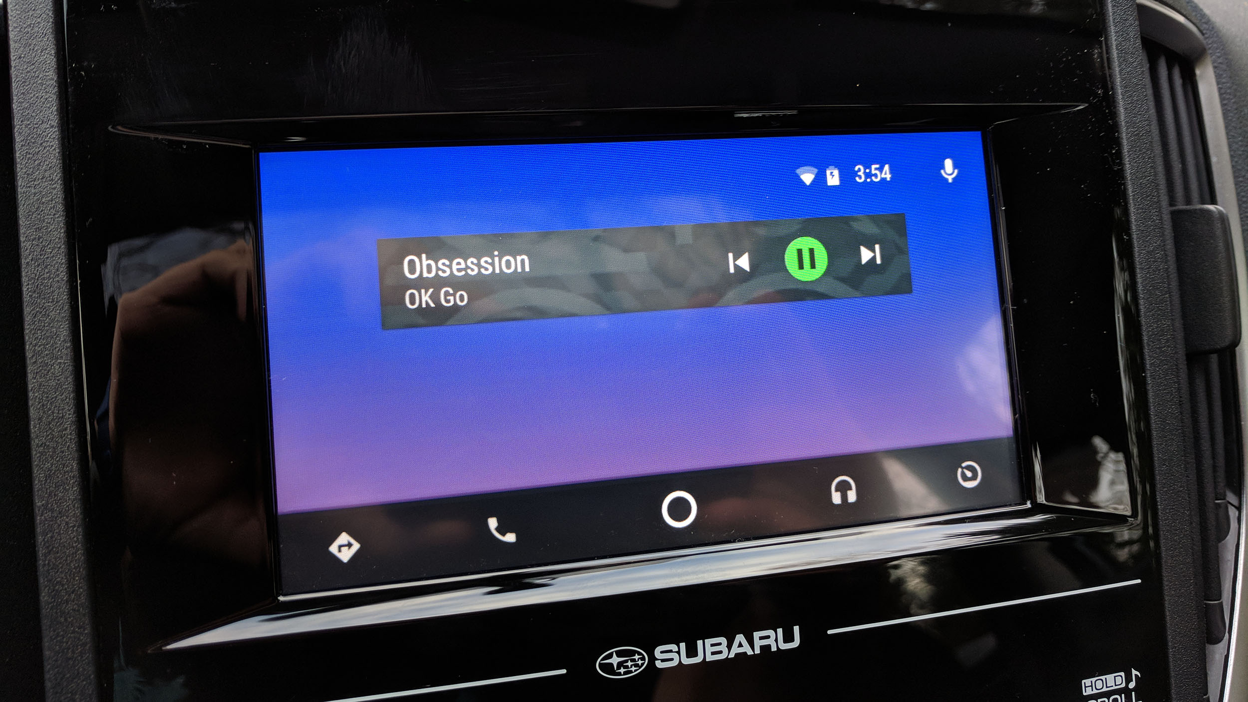 Android Auto gets a refreshed design with improved controls & new ...