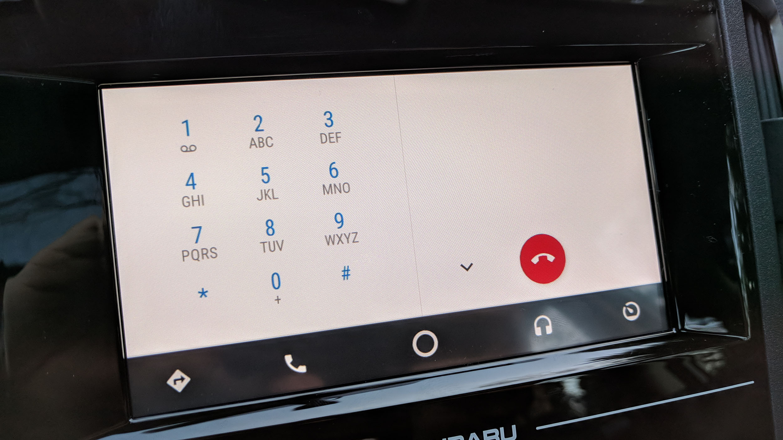 Android Auto gets a refreshed design with improved controls & new ...