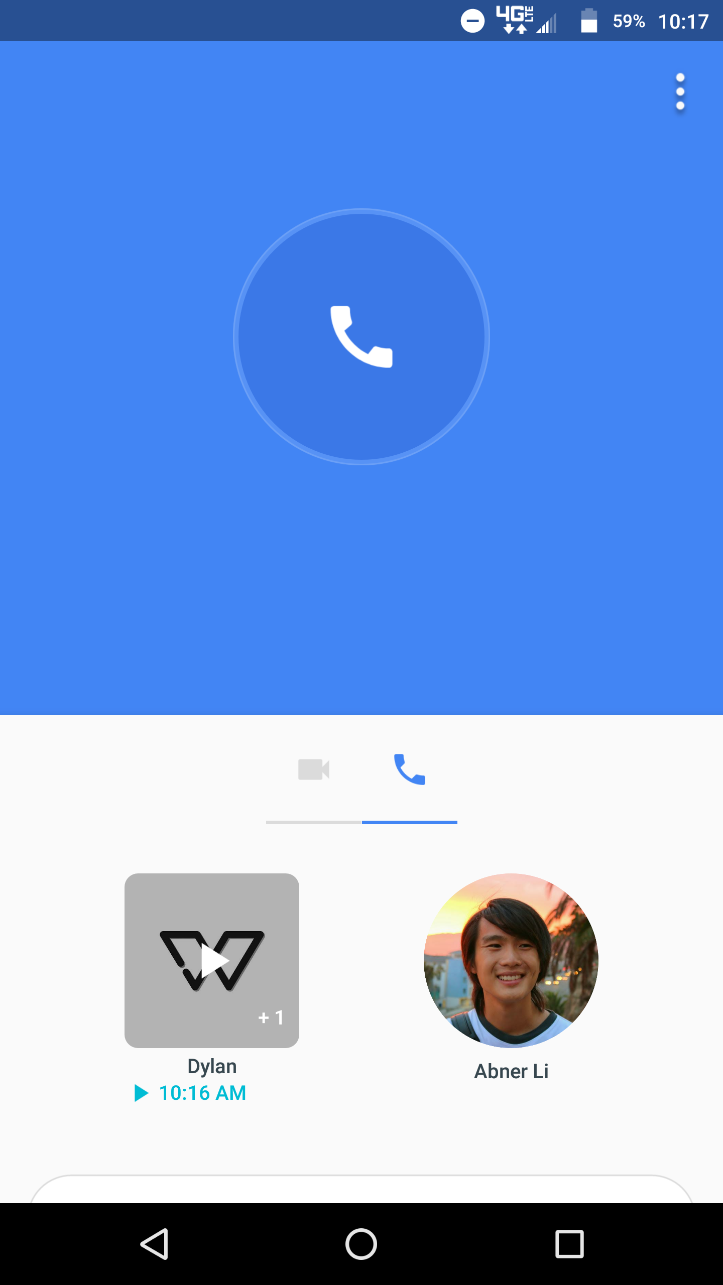 This is Google Duo's messaging feature, new screen sharing UI ...
