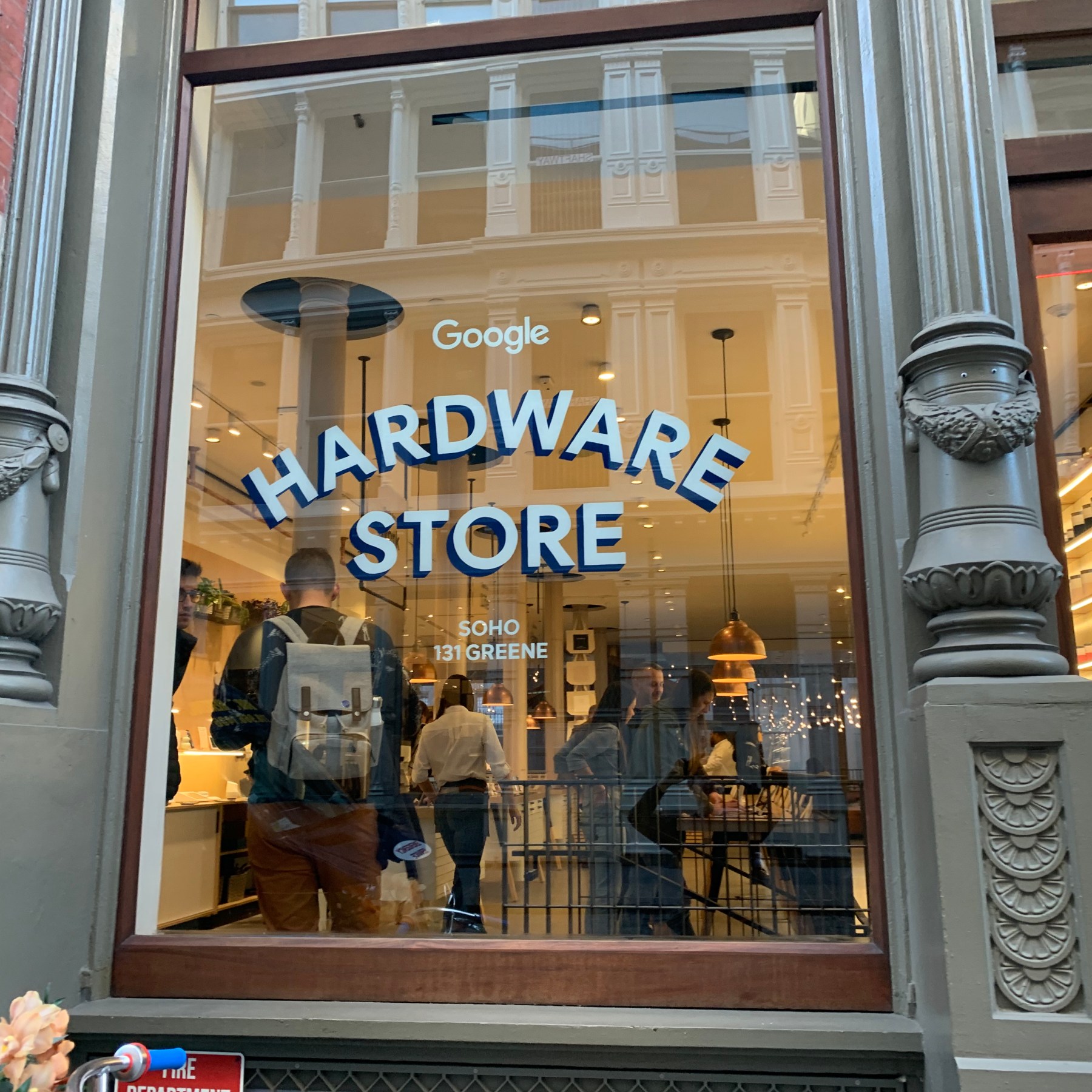 Google's old hardware pop-ups and previous retail plans - 9to5Google