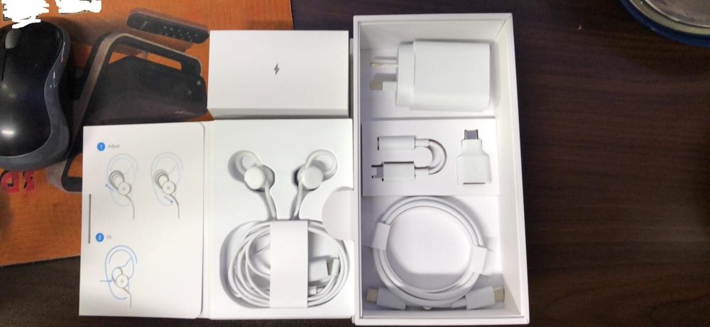 Photos of Google Pixel 3 installed apps, retail box, settings - 9to5Google