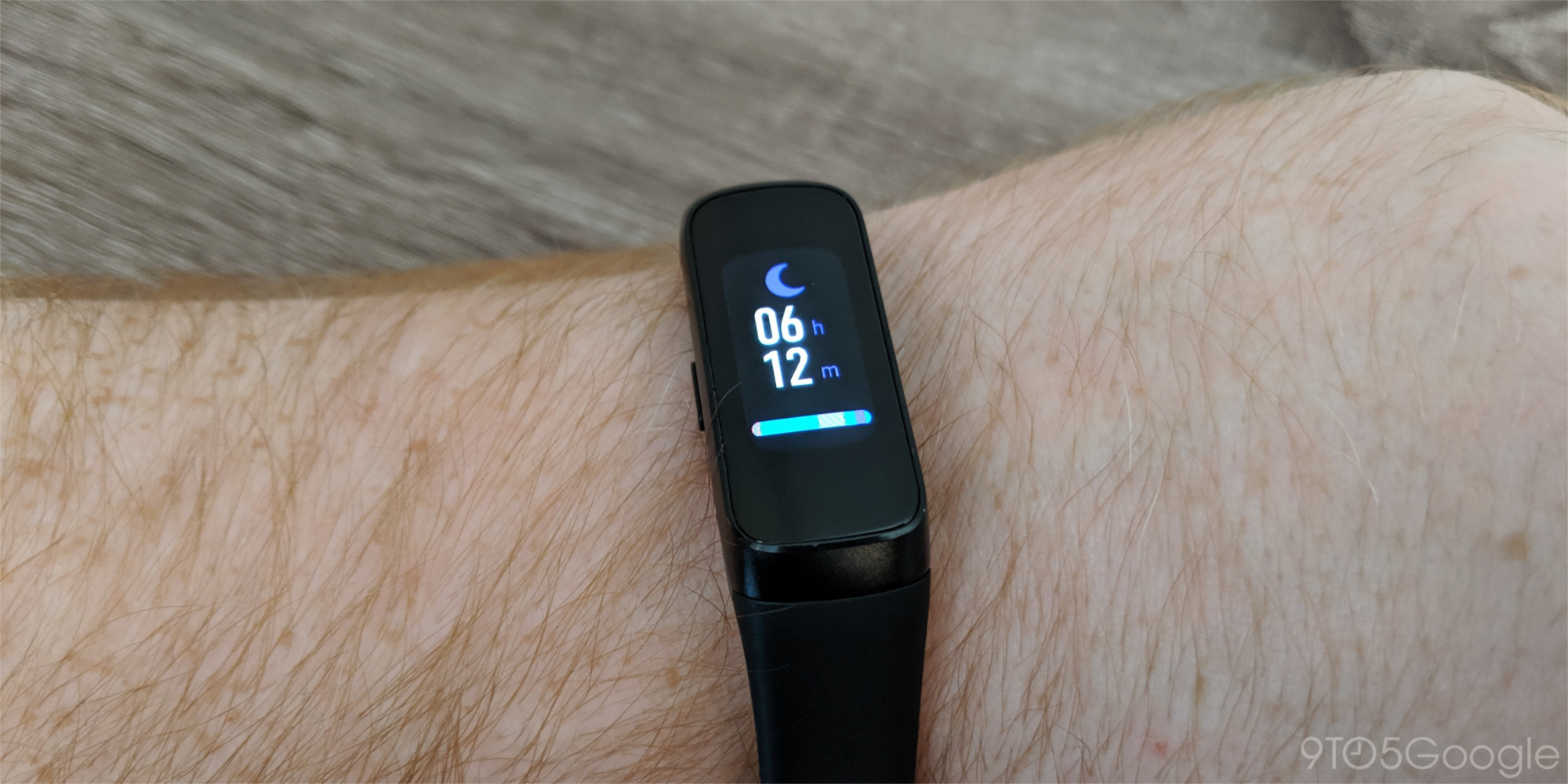 Galaxy Fit Review: Samsung's fitness band misses the mark - 9to5Google