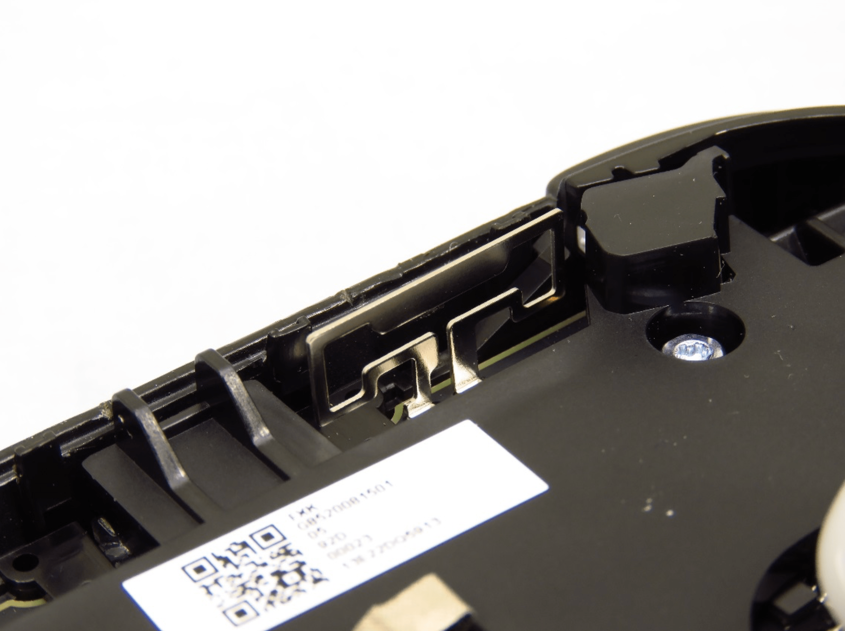 Stadia Controller proves difficult to open in first teardown - 9to5Google