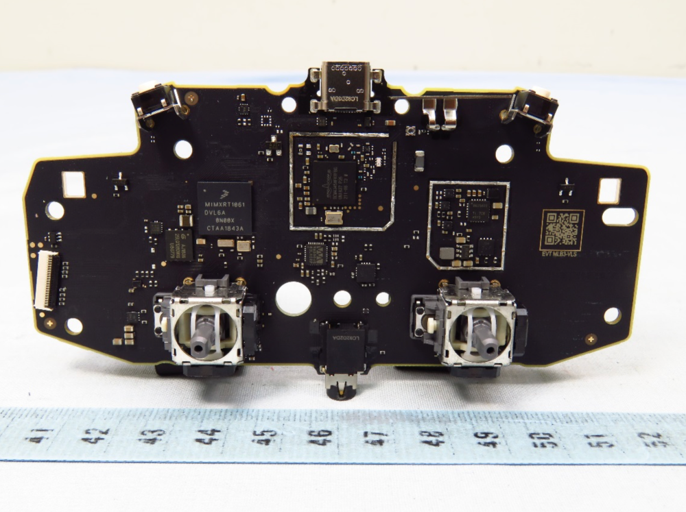 Stadia Controller proves difficult to open in first teardown - 9to5Google