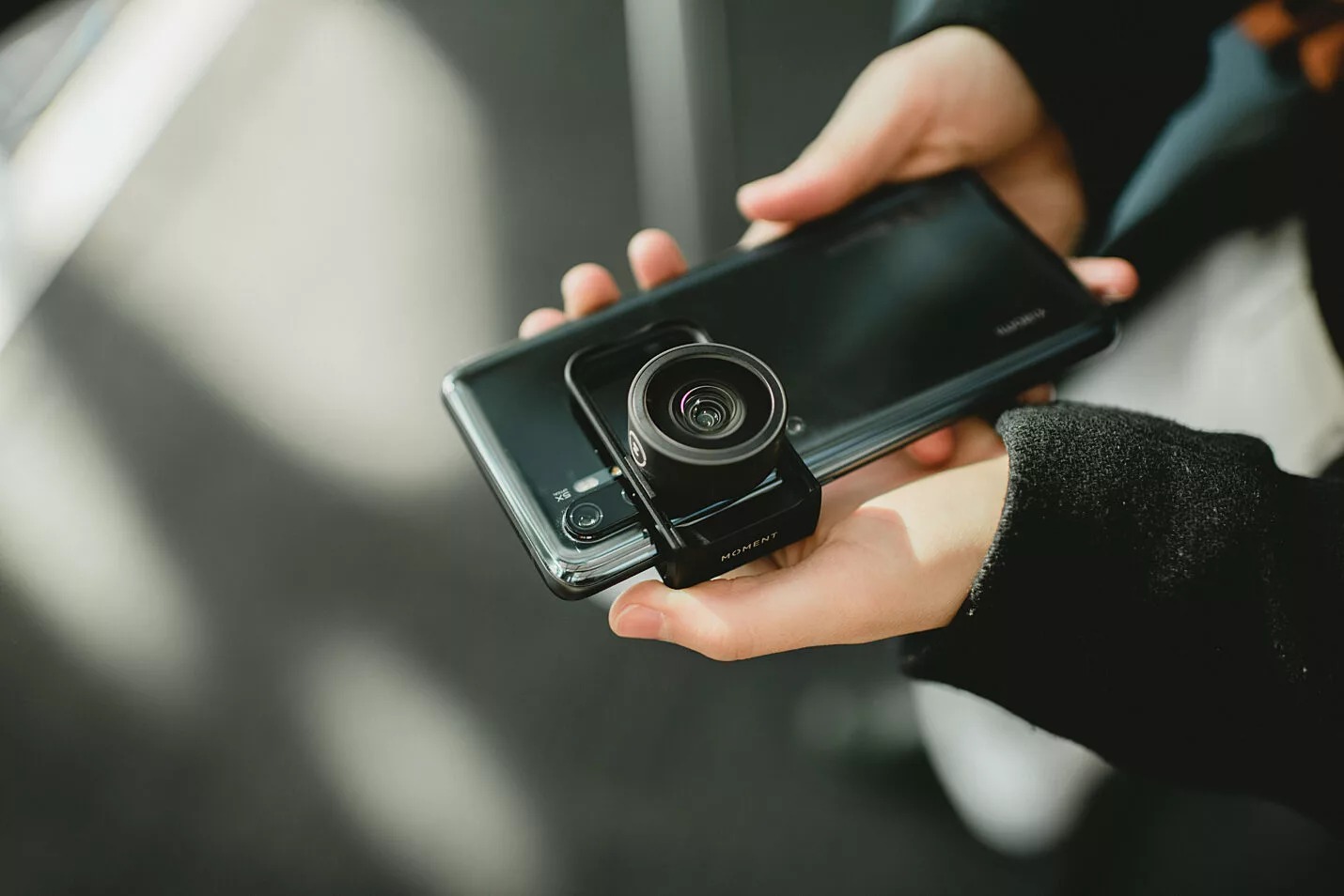 Moment debuts universal lens mount for Android phones - 9to5Google