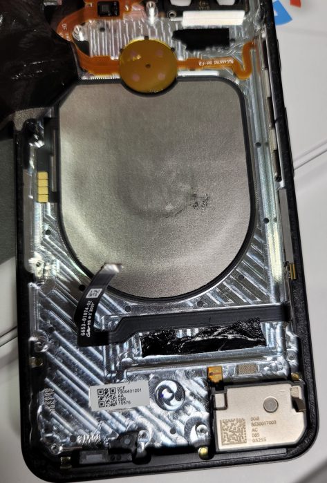 Pixel 5 teardown reveals wireless charging coil, screen clips - 9to5Google