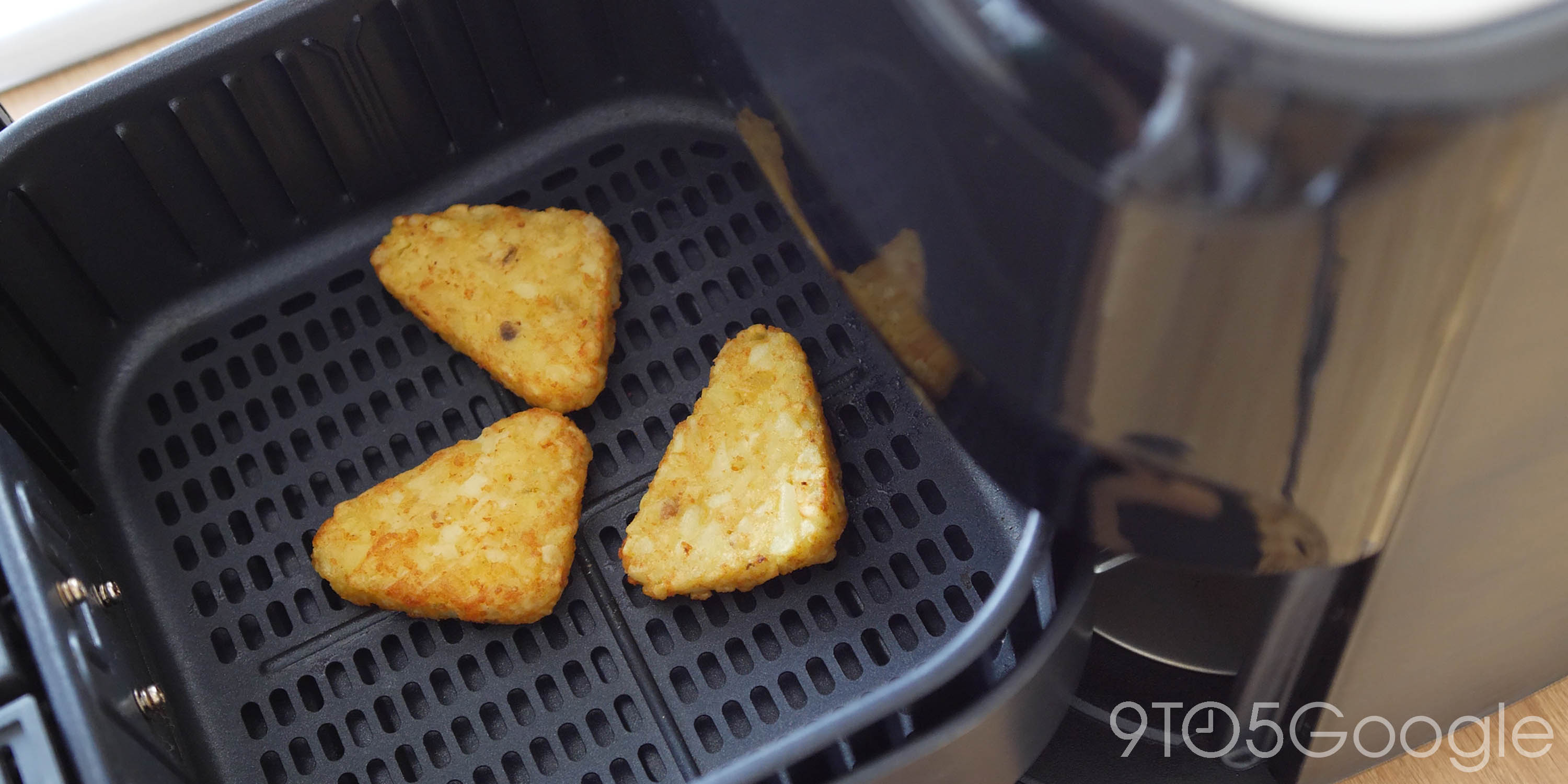 Proscenic T21 air fryer enables voice-controlled cooking - 9to5Google