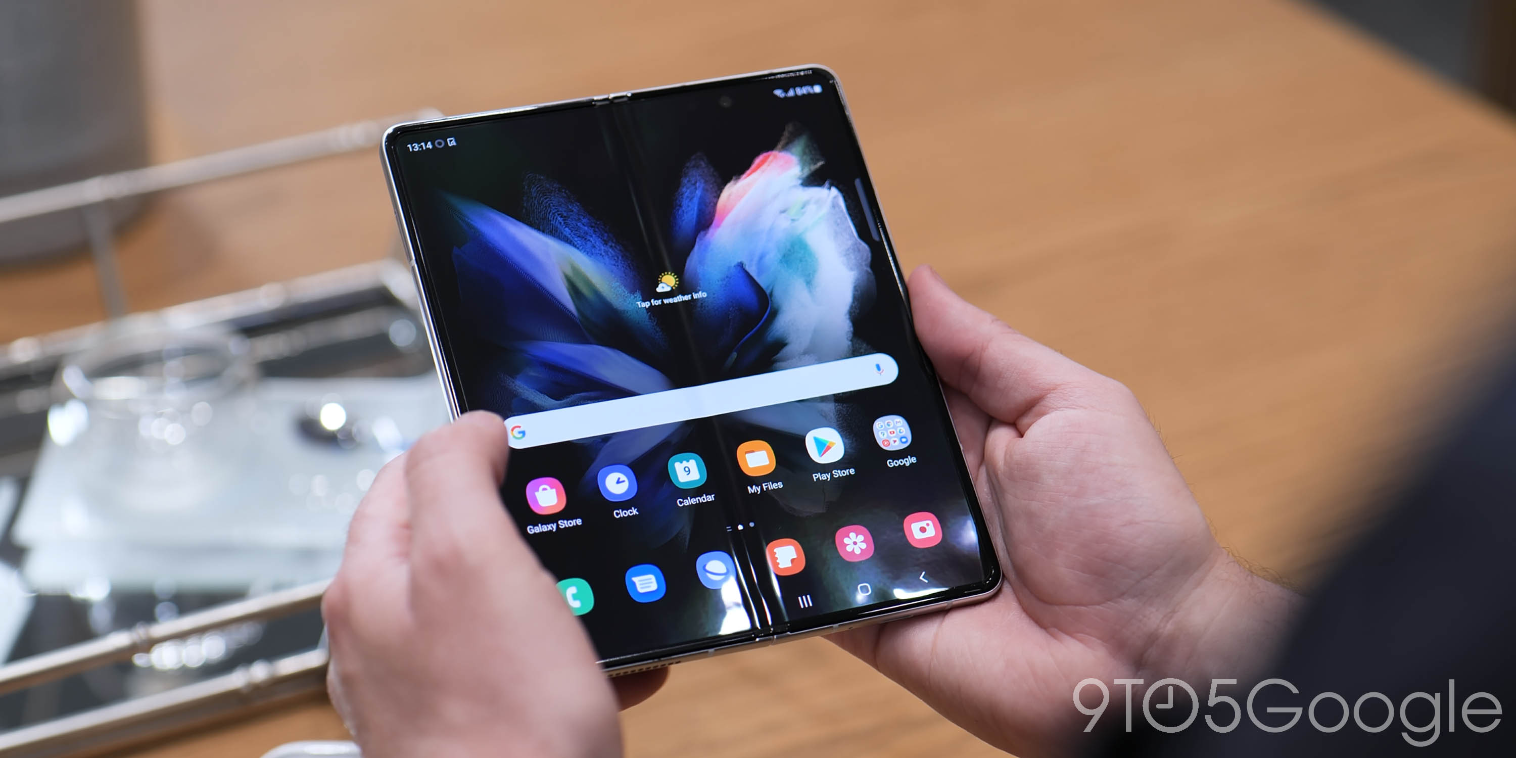 Galaxy Z Fold 3 hands-on: Time to take Notes [Video]