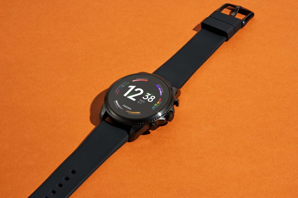 Fossil unveils Gen 6: Snapdragon 4100+, SpO2, redesigned charging rings ...