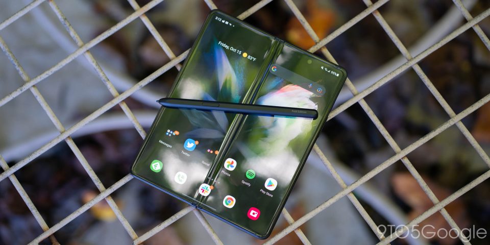 Foldable Diary - 9to5Google