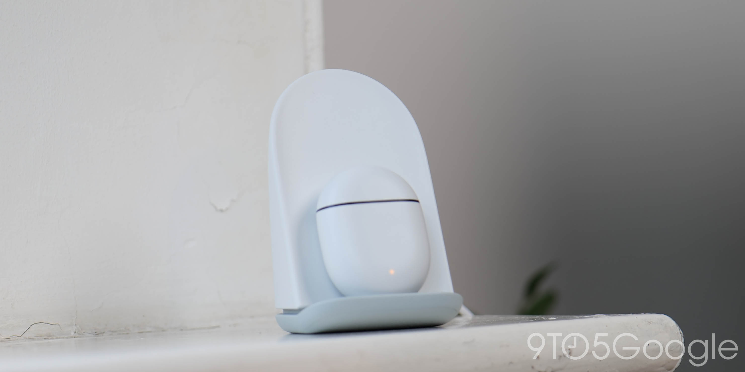 Google Store stops selling 2nd-gen Pixel Stand