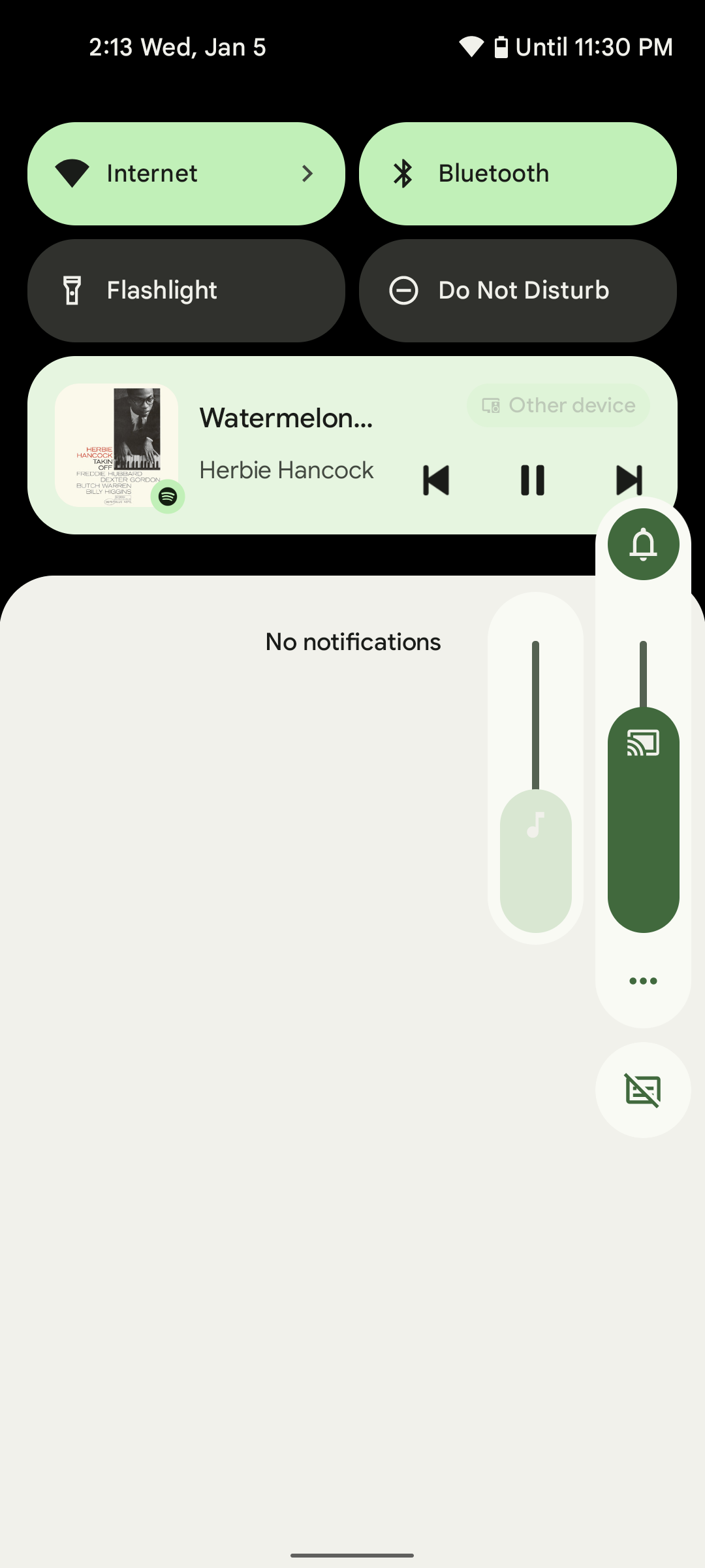 Chromecast controls fixed on Android 12 w/ Jan Pixel update - 9to5Google