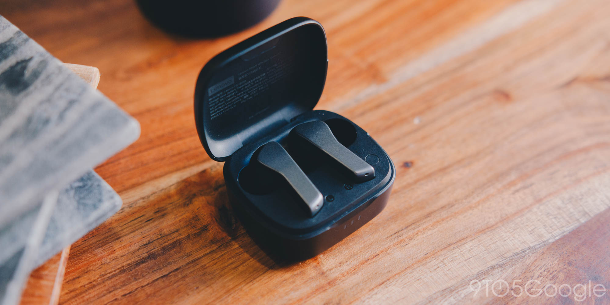 Hands-on: The Lenovo Smart Wireless Earbuds with Google Fast Pair are ...