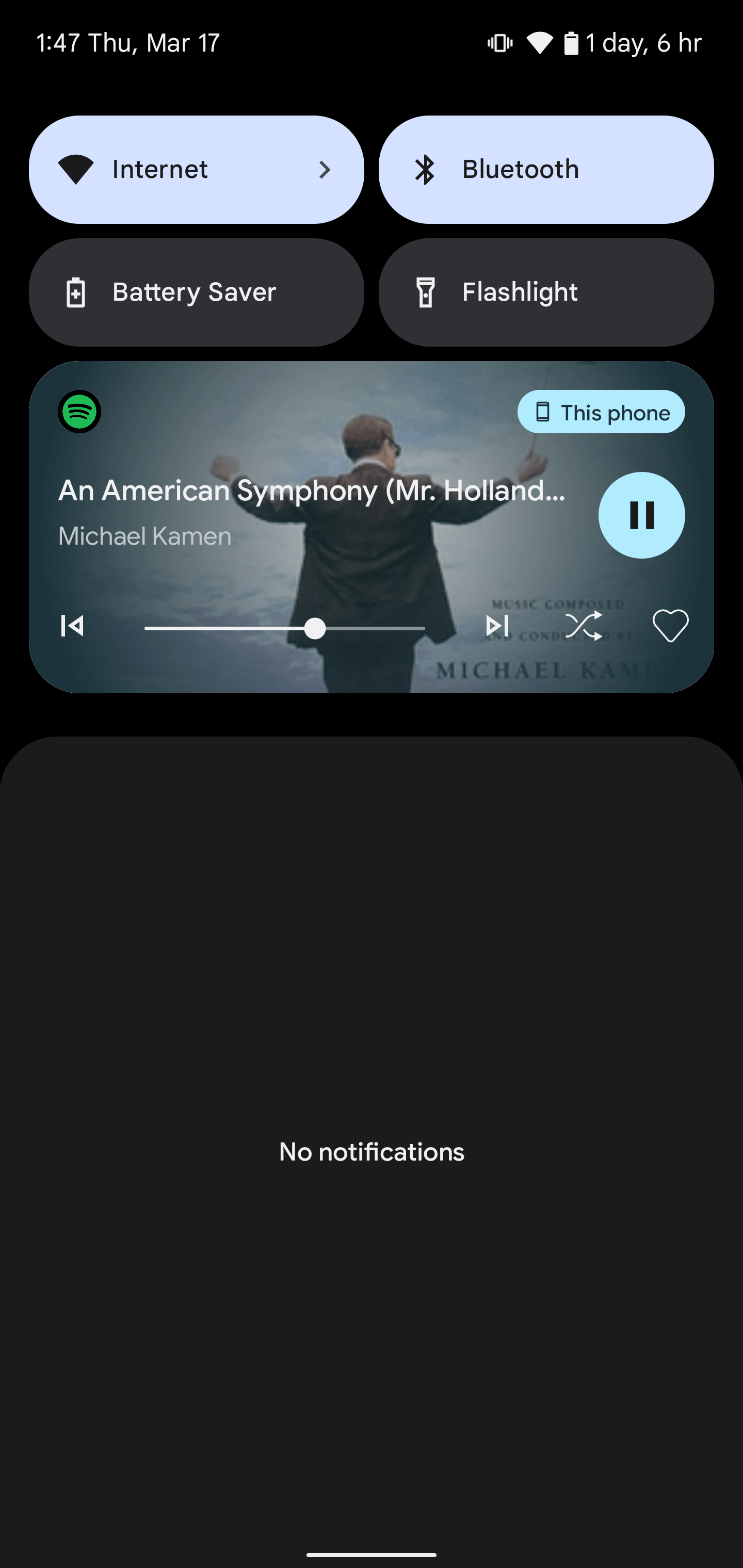 Android 13 gets a new music panel with album art - 9to5Google