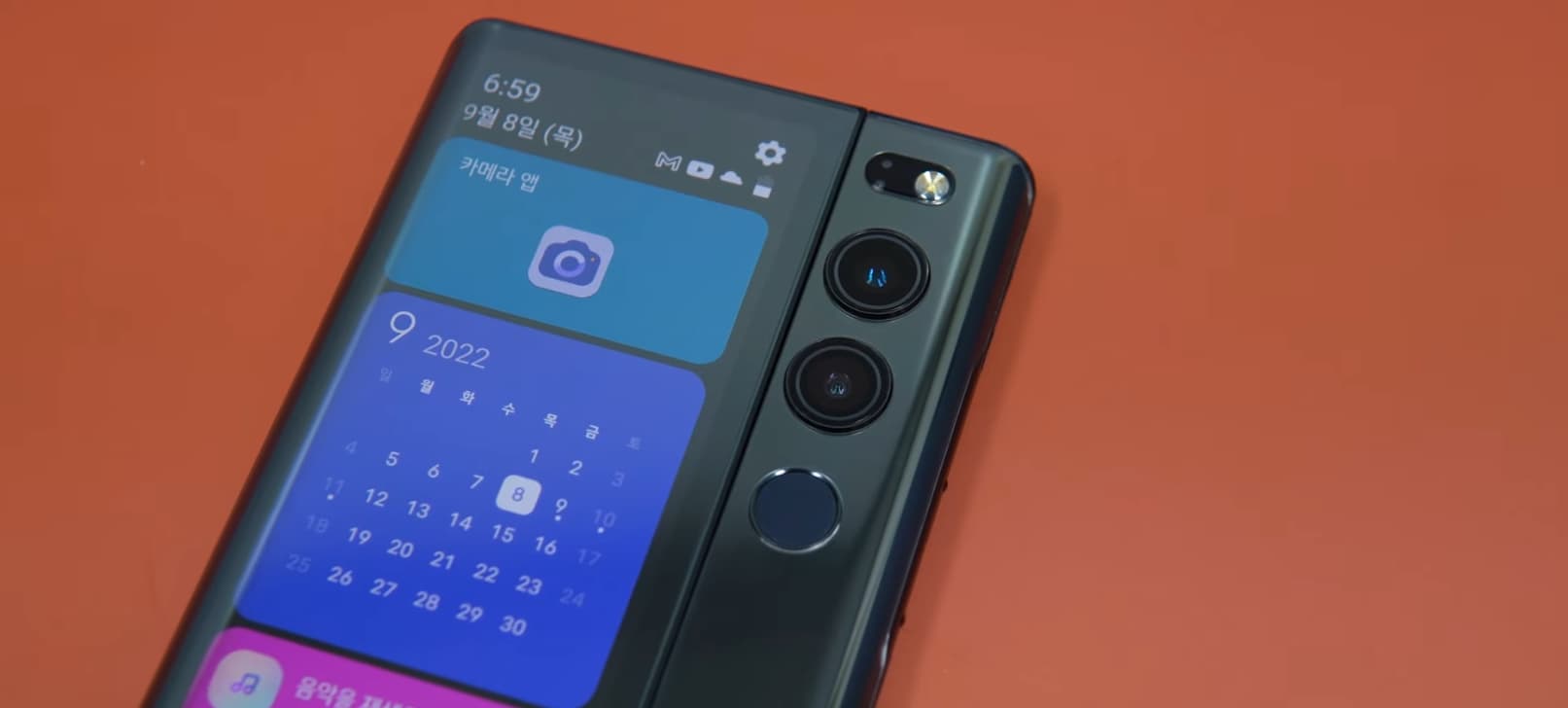 LG Rollable had a rear display, was basically done [Video]
