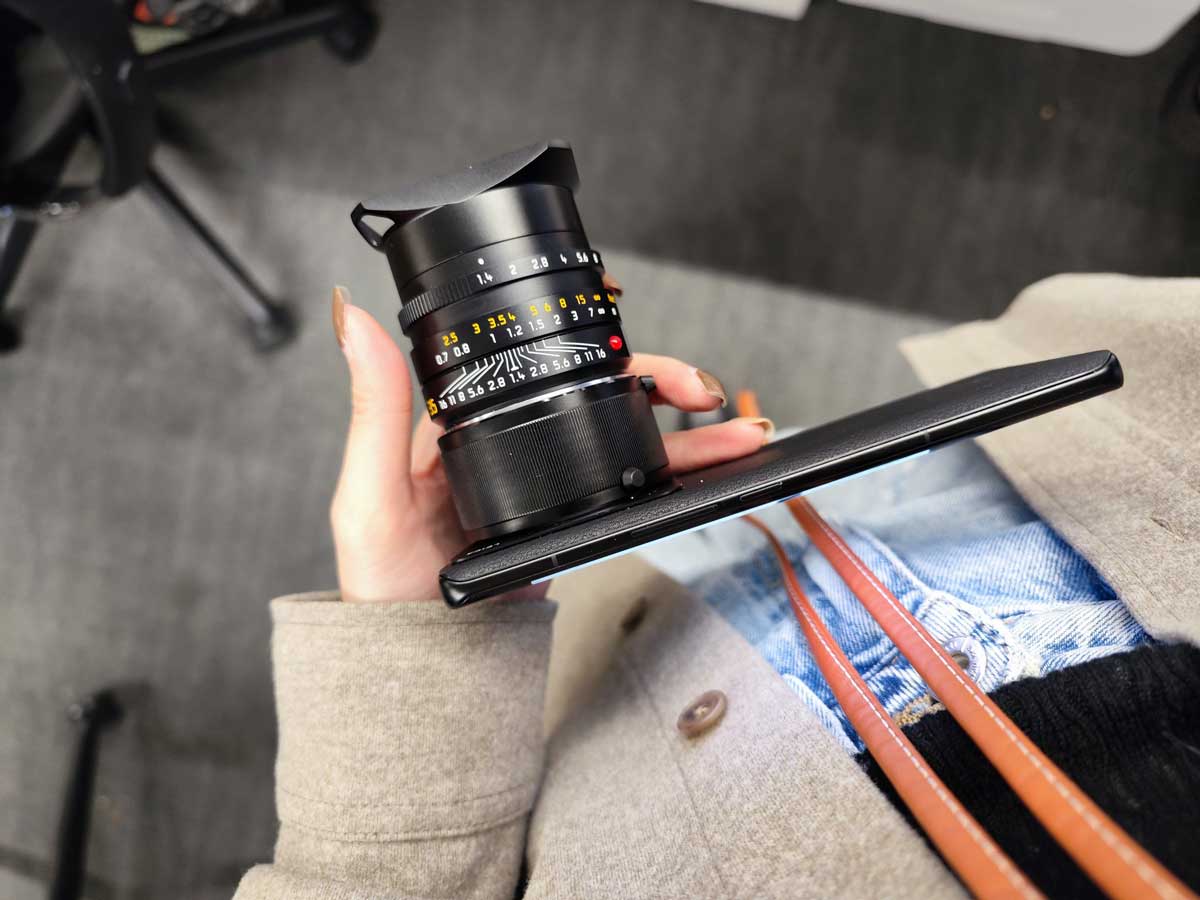 Xiaomi 12S Ultra Concept fully fuses camera w/ detachable lenses