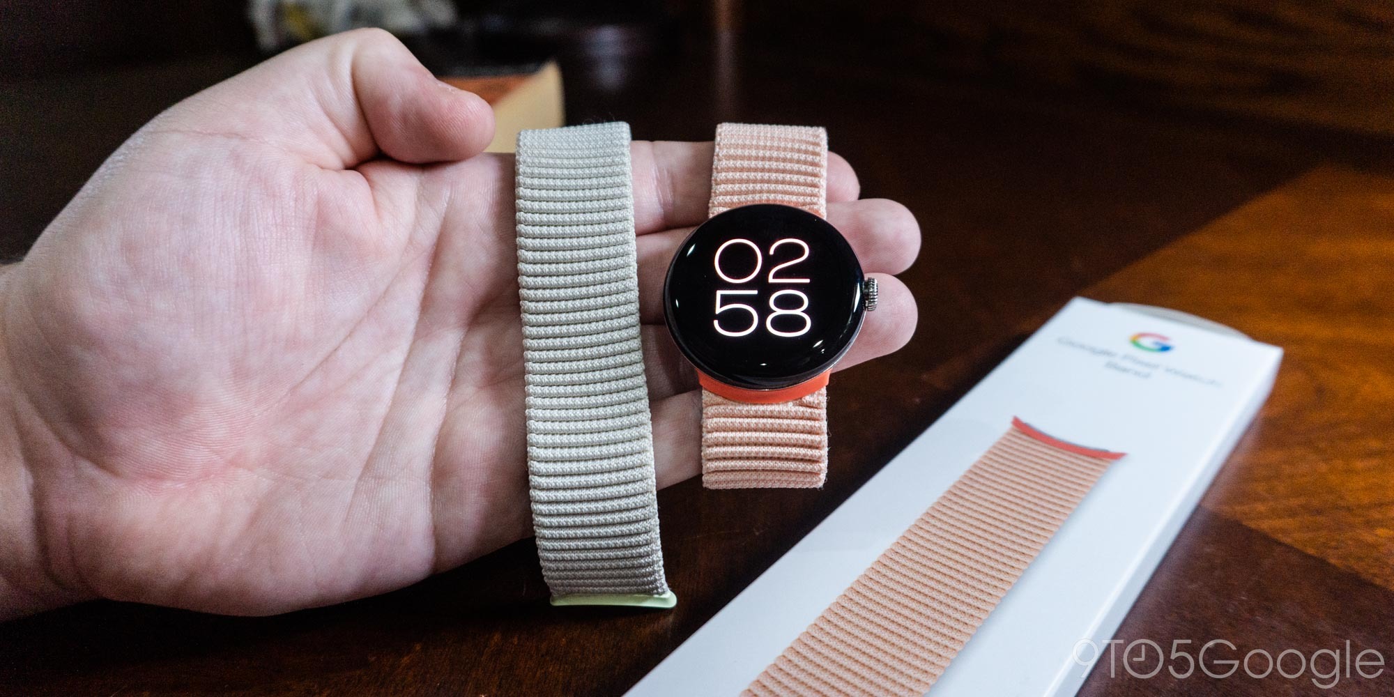 Review: Pixel Watch Stretch Band is soft like a warm, cozy sweater