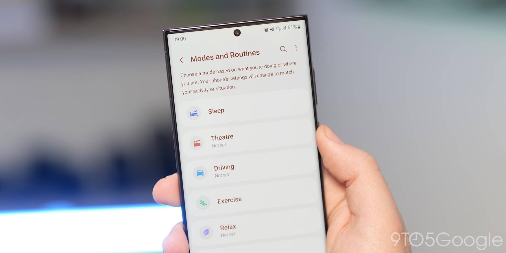 How to set Galaxy Watch 4/5 to change watch face based on mode