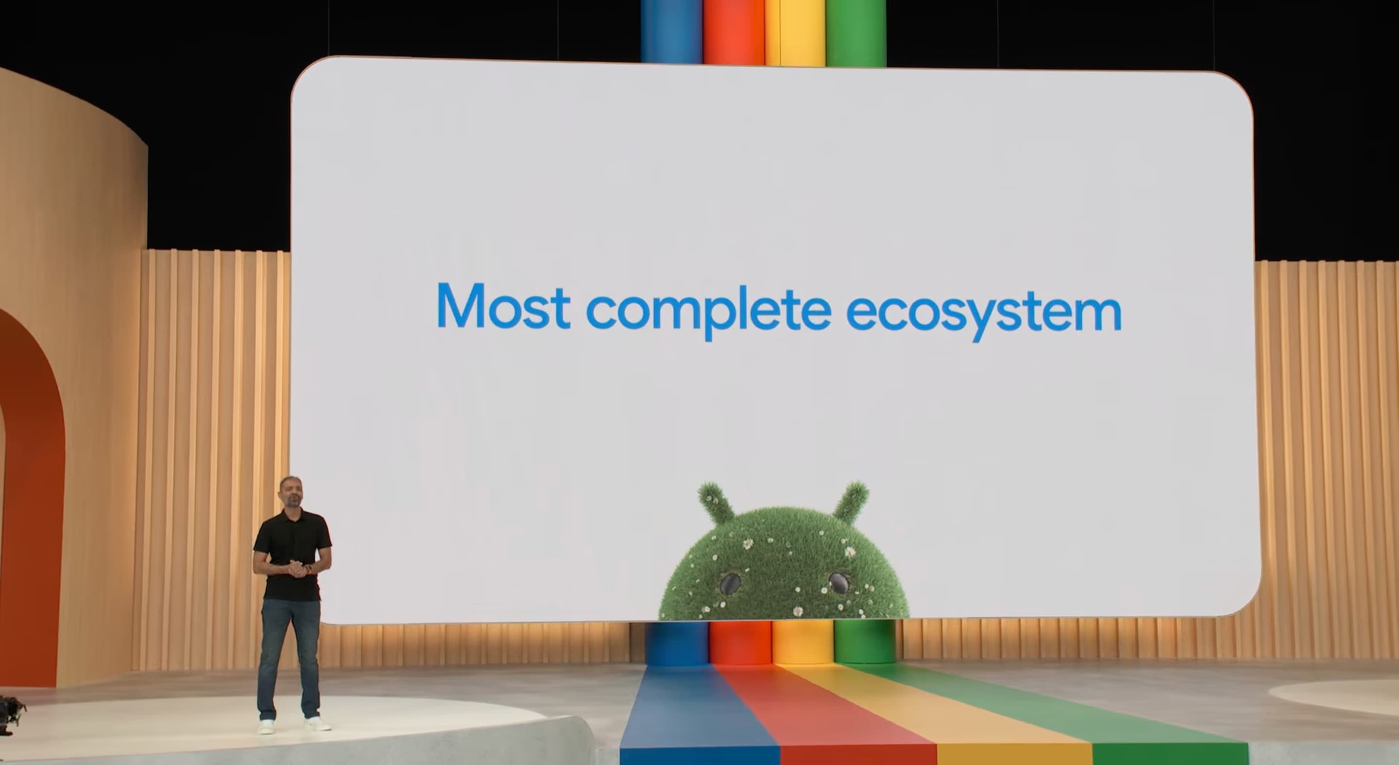 Google updates Android logo with 3D robot head, new wordmark