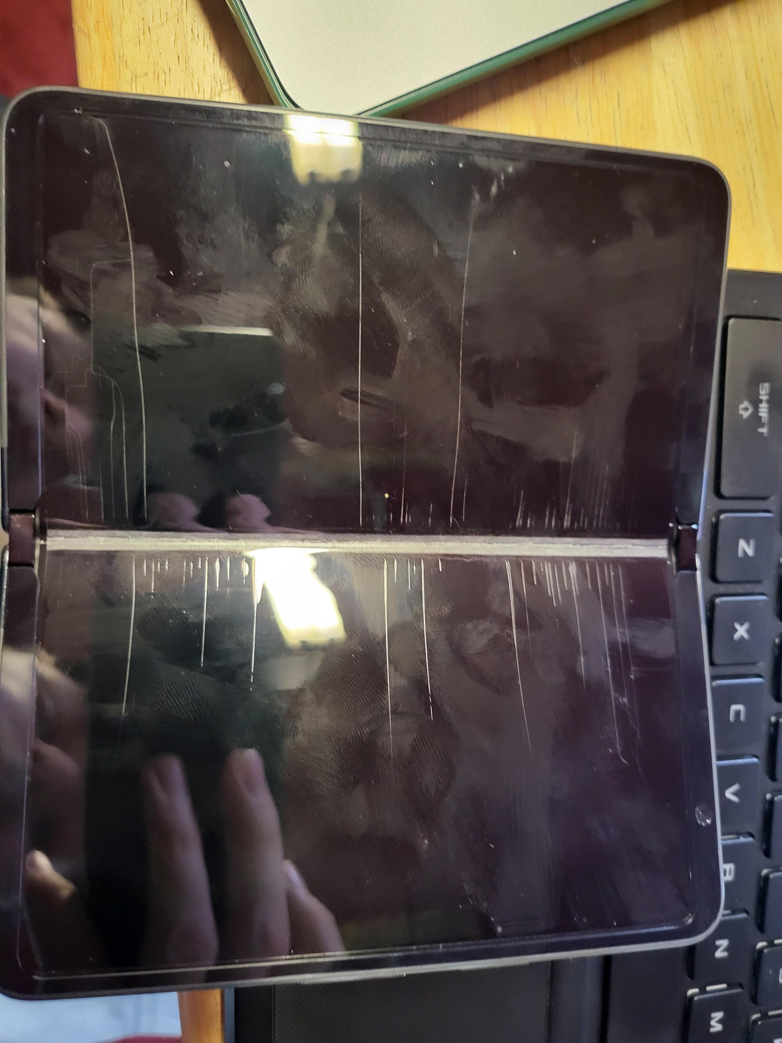 Google's Pixel Fold is already broken for some