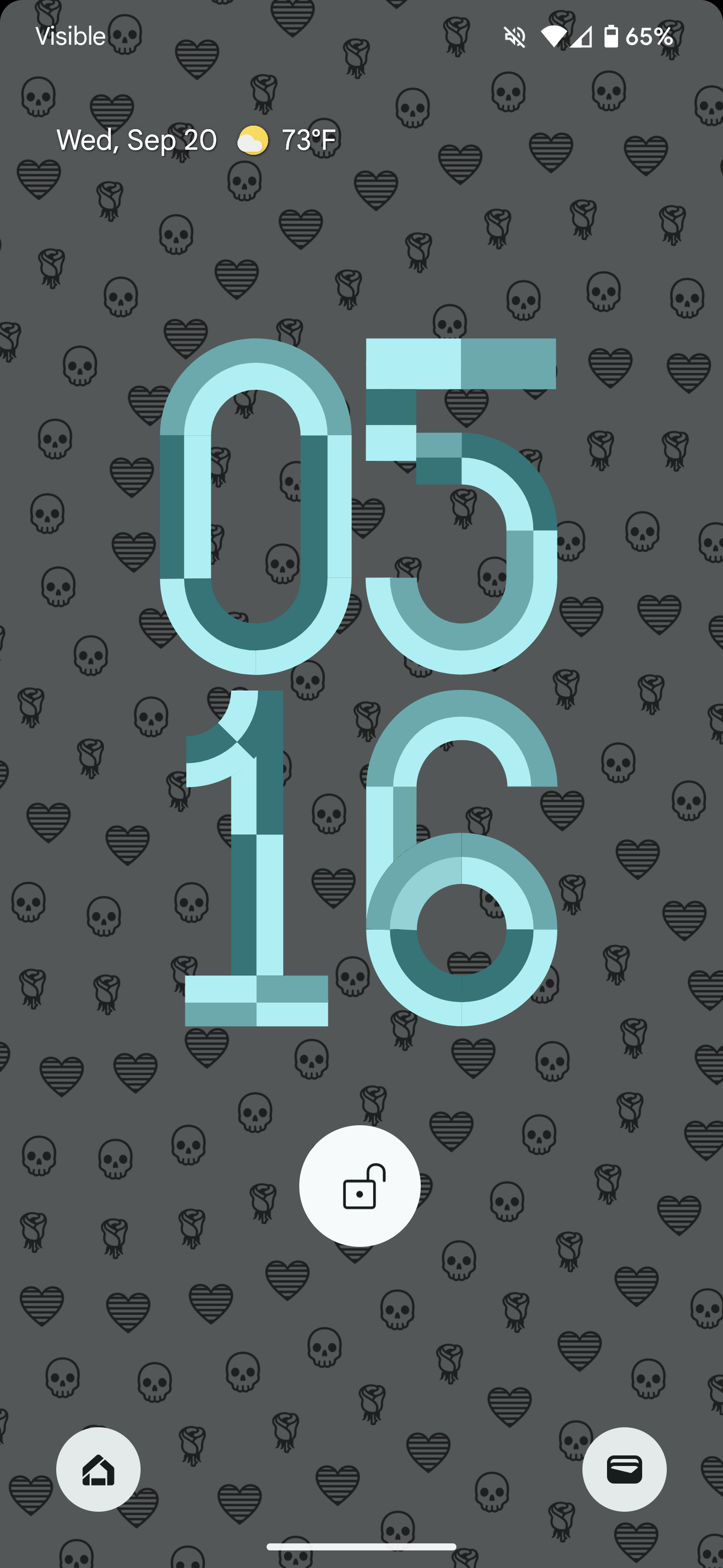 Android 14 QPR1 Beta 1 adds new 'Metro' lockscreen clock