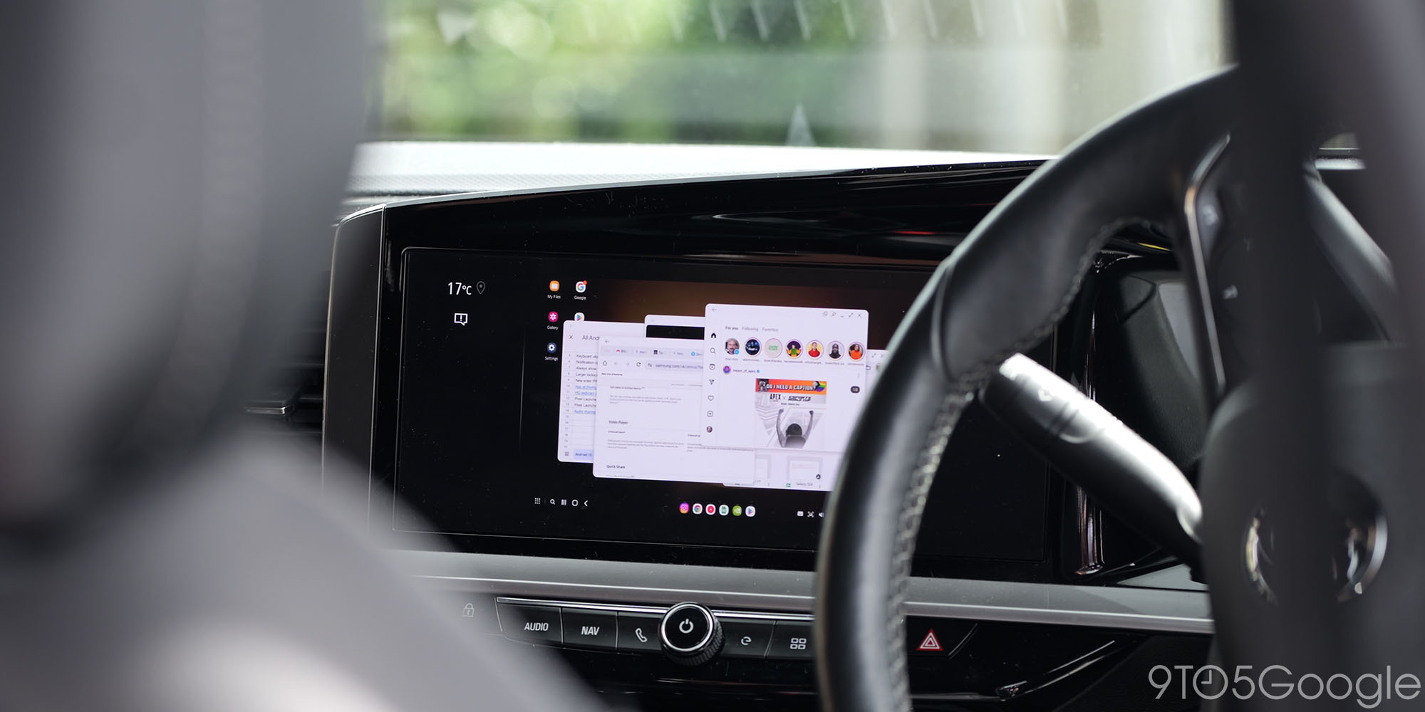 The AutoPro X Android Auto Wireless adapter enables Samsung Dex in your car