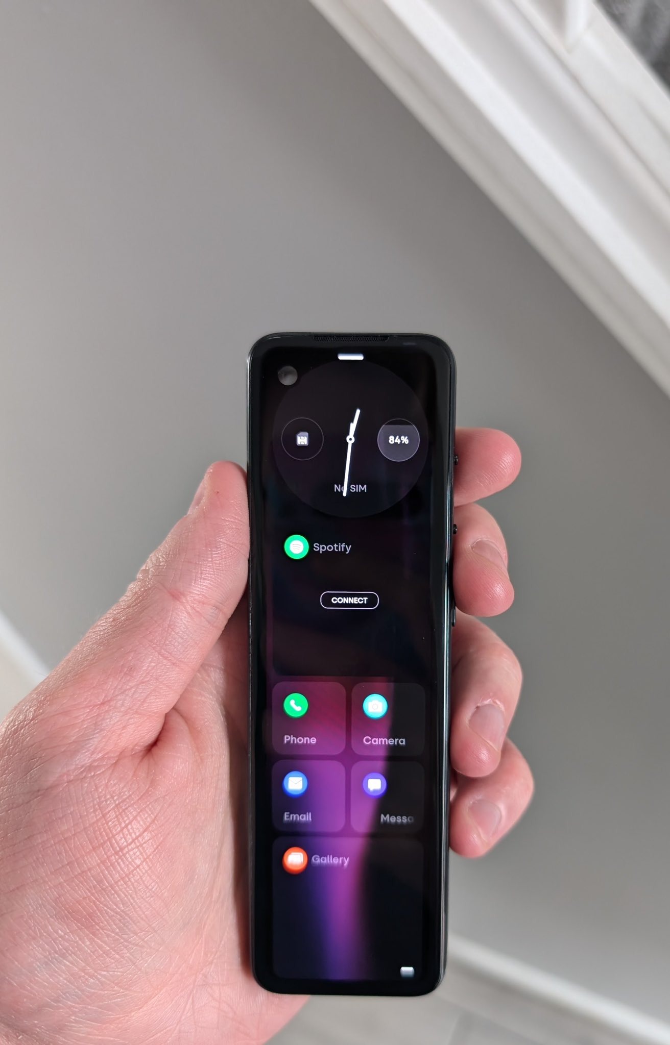 Someone sold Essential's 'Gem' phone, shown off in video