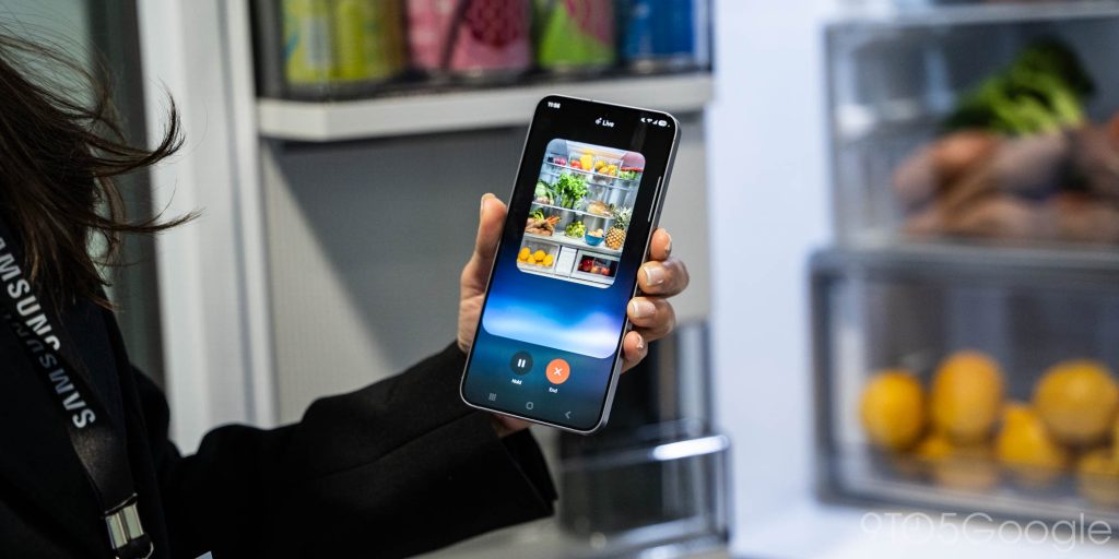 Google promotes new Gemini Live, AI features coming to Pixel 9