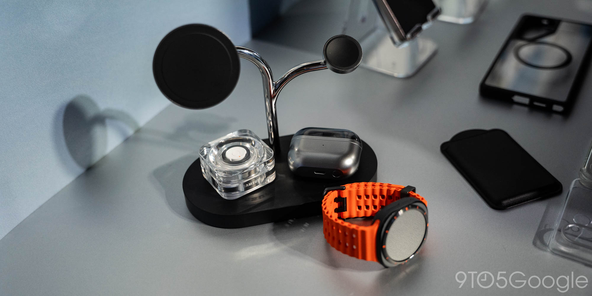 Galaxy S25 is ready for Qi2, but there's a big problem