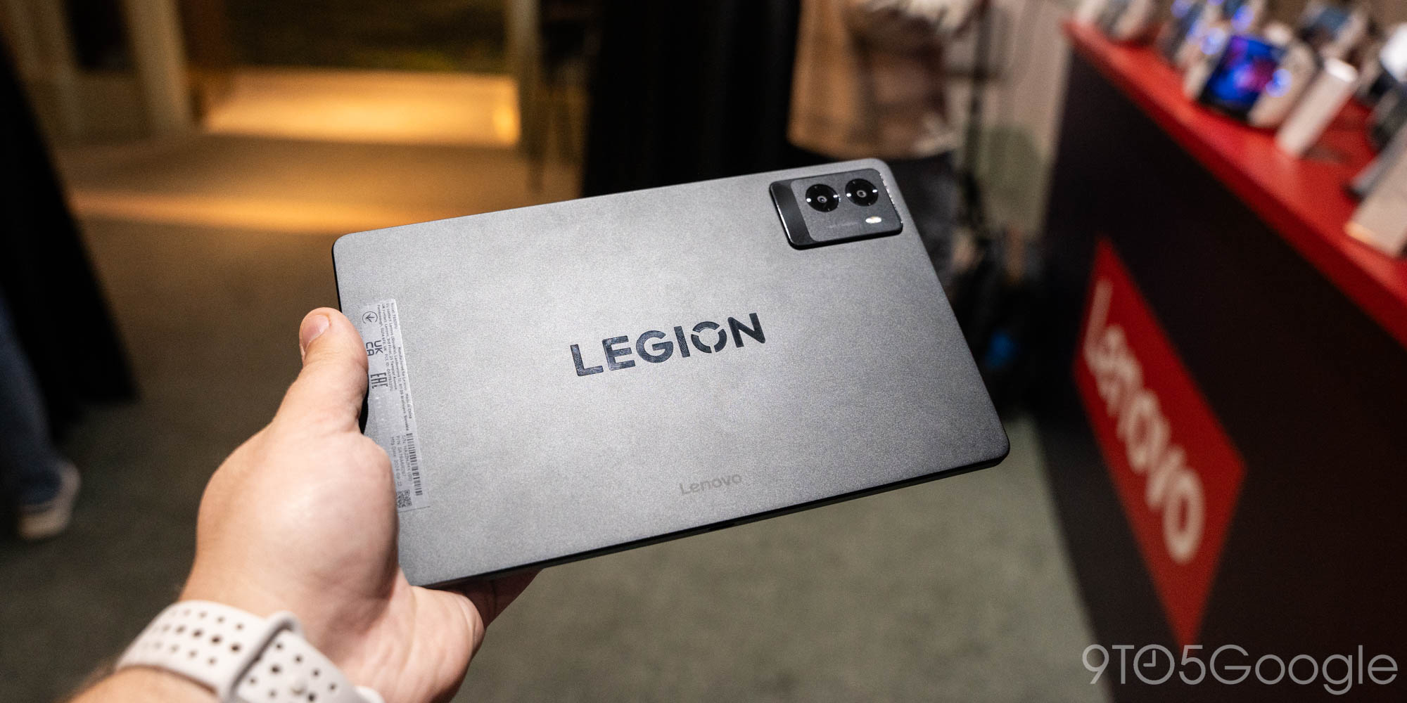 Hands-on: Lenovo Legion Tab is Android's iPad Mini