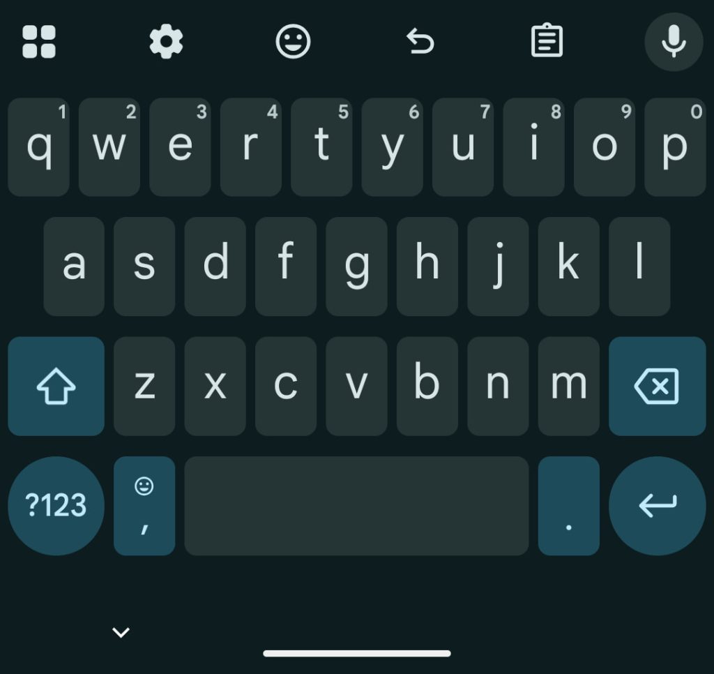 Gboard changes the shortcuts button, breaks symmetry on Android