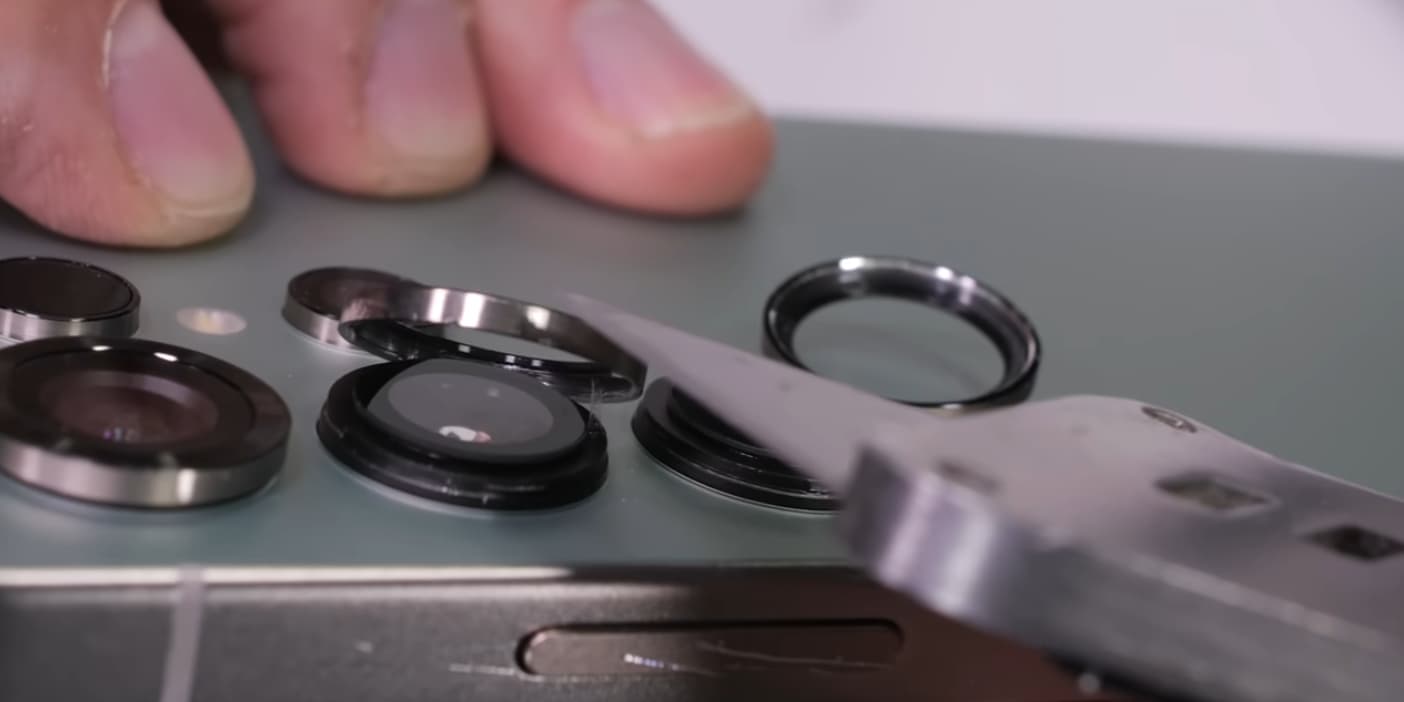Galaxy S25's new camera rings are basically glued on [Video]