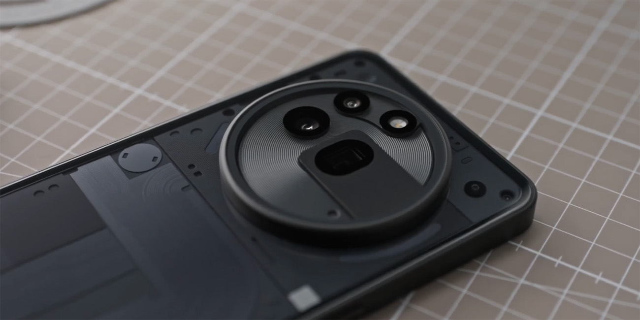 Nothing Phone (3a) Pro has a giant camera bump