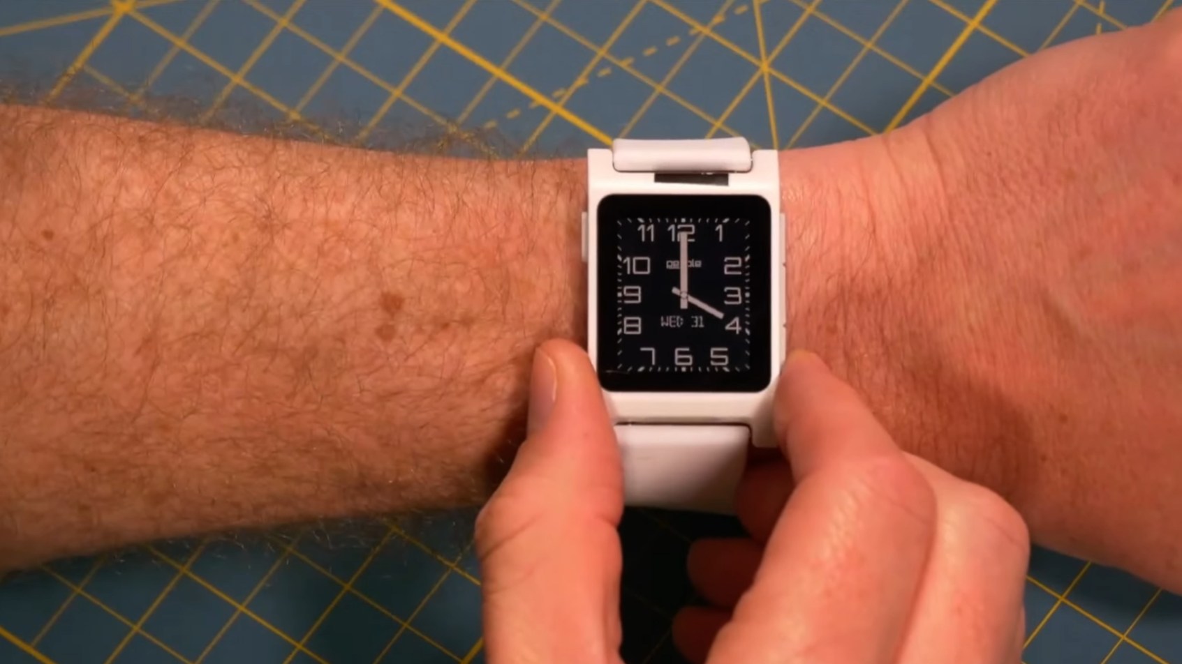 Pebble smartwatch reboot gets a demo and tariff cost breakdown