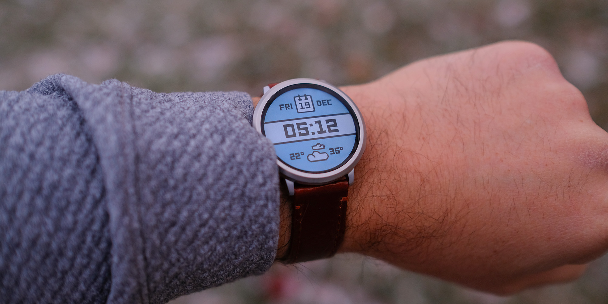 Pebble Round 2 reboots the circular smartwatch for $199