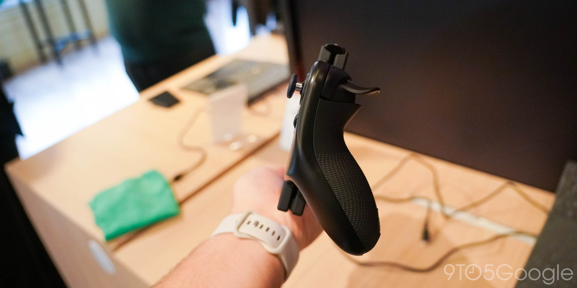 Lenovo Legion Go Fold shows a new future for foldables [Gallery]