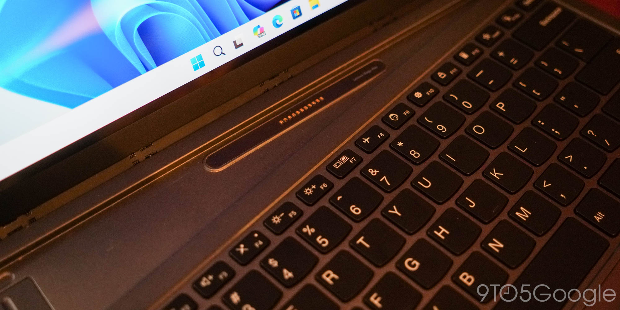 Hands-on: Lenovo's modular laptop is whatever you want